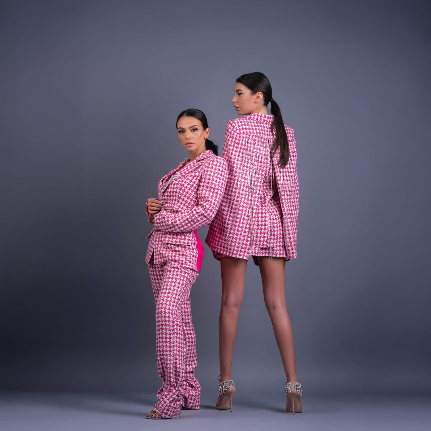 COSTUM CU SACOU STIL CAPA • Esanata Design